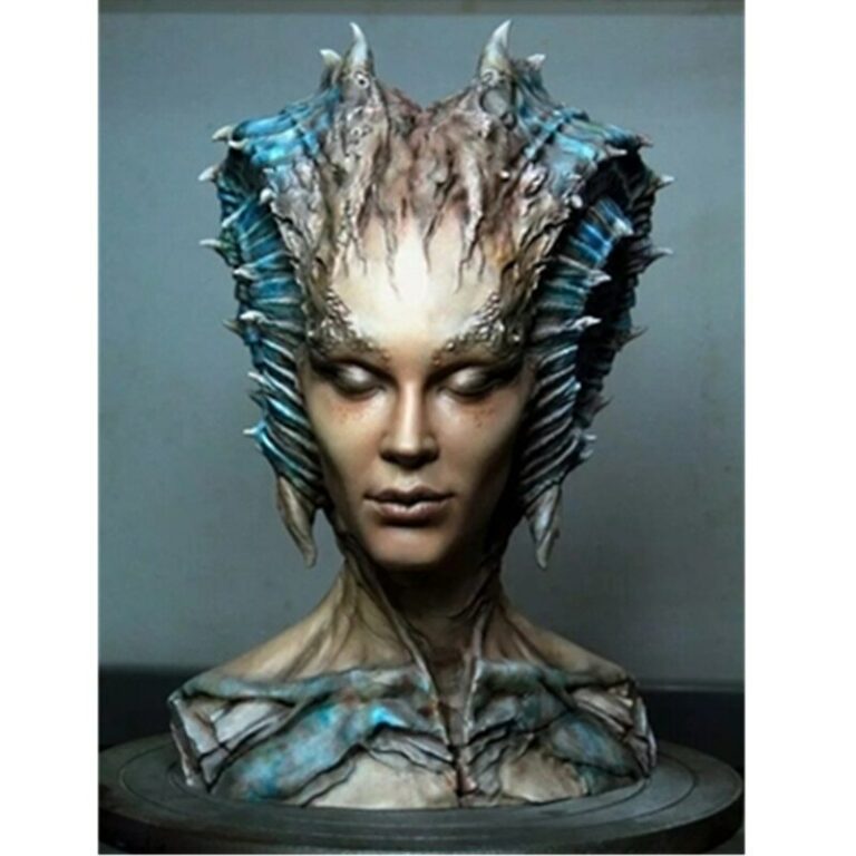 Handcrafted Foam Bust Sculpture Pattern 1 Elegant Desktop Art ...