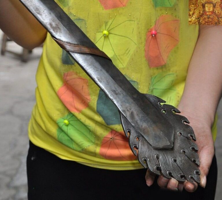 Tibetan Meteorite Iron Wedding Dagger Dragon Head Vajra Phurpa Exorcism ...