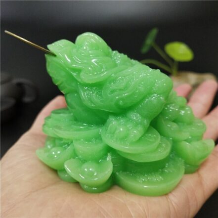 Luminous Fengshui Toad Statue Manmade Jade Stone Lucky Chinese Coin ...